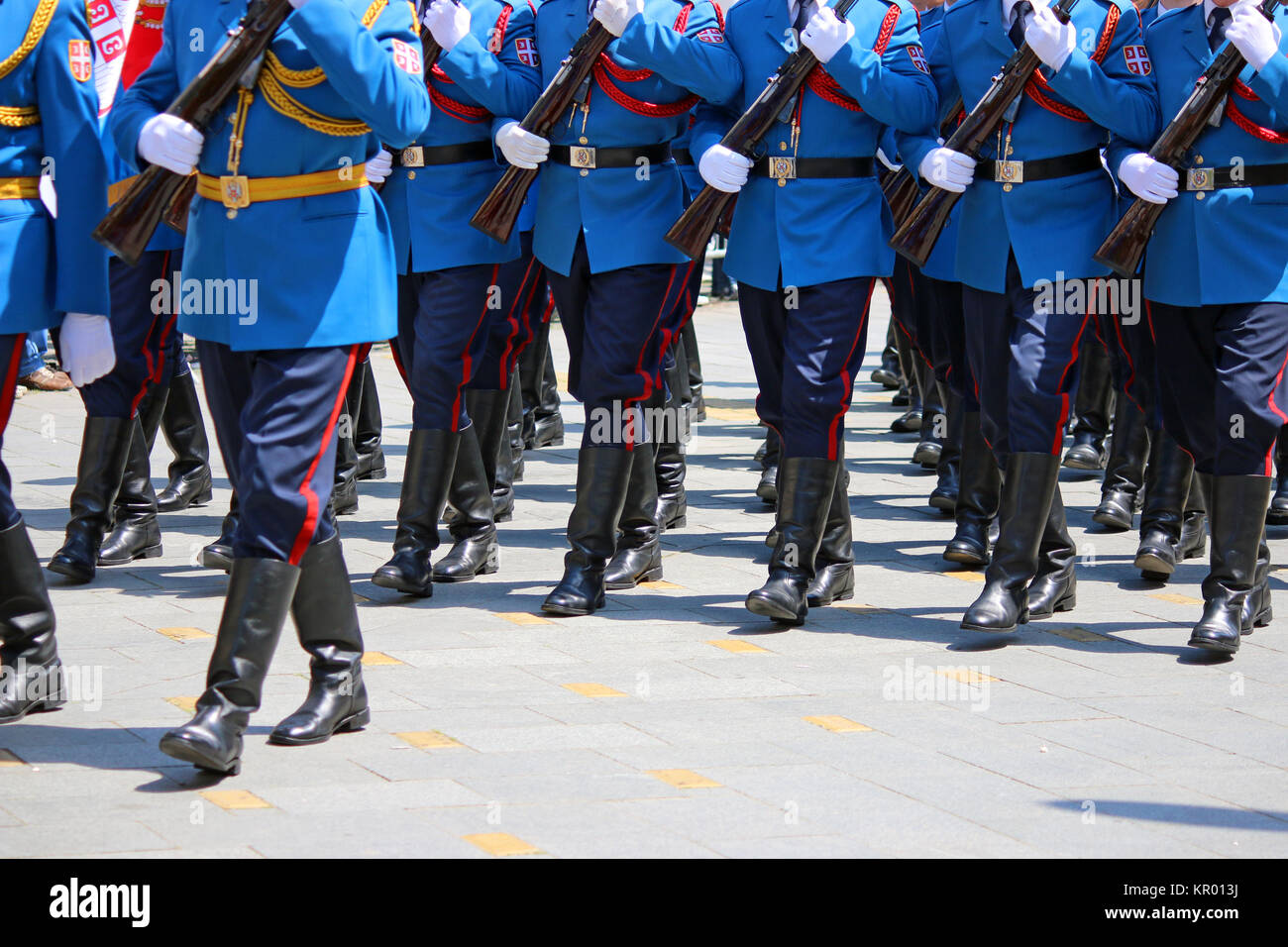 Guard soldiers marching with rifles Stock Photo - Alamy