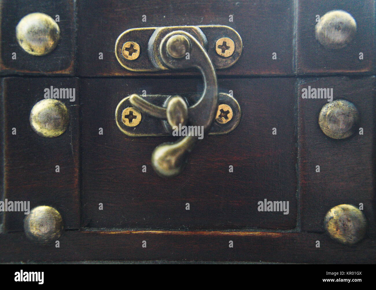 Brass colored hi-res stock photography and images - Alamy