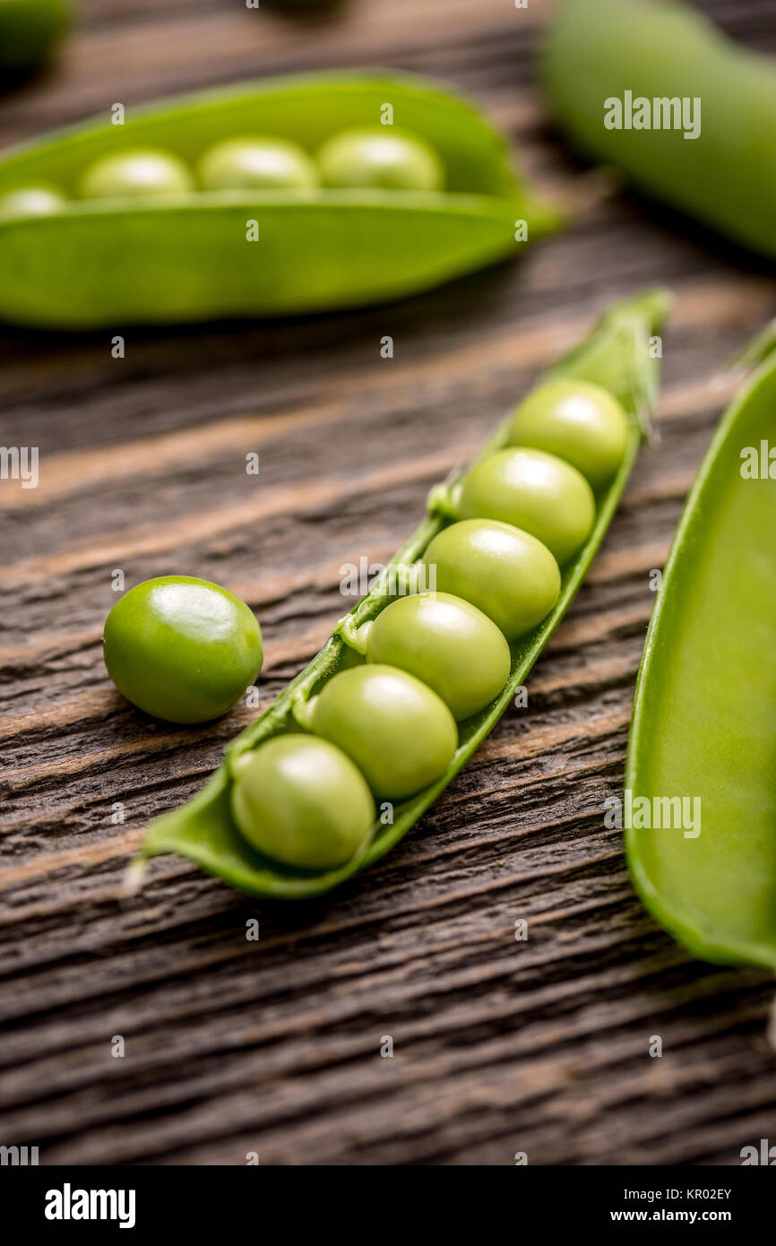 Fresh pea fruit Stock Photo - Alamy