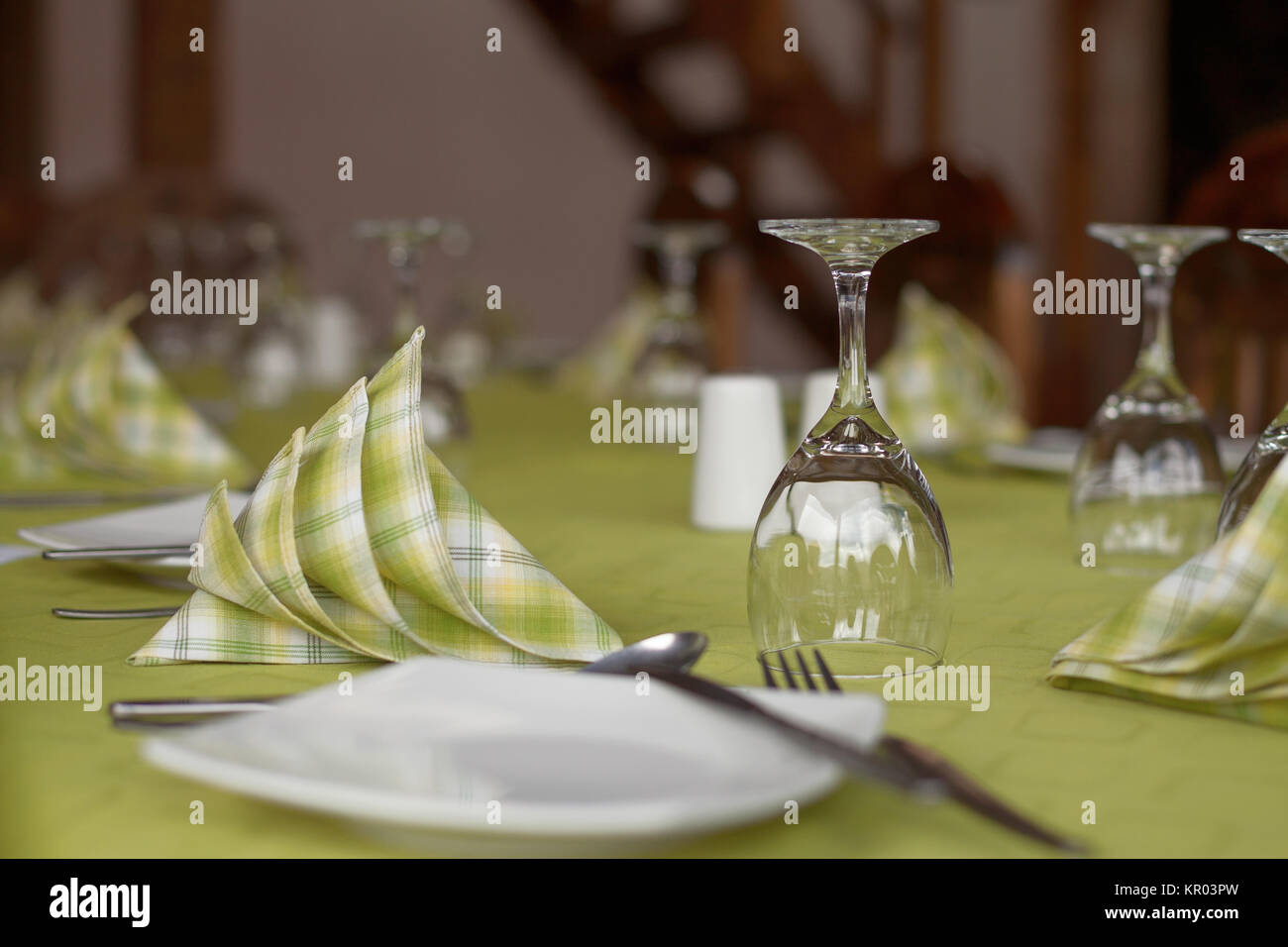 Traditional table setting Stock Photo - Alamy
