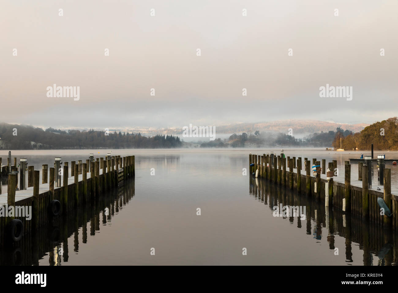 Lake Windermere Winter Stock Photos & Lake Windermere Winter Stock ...