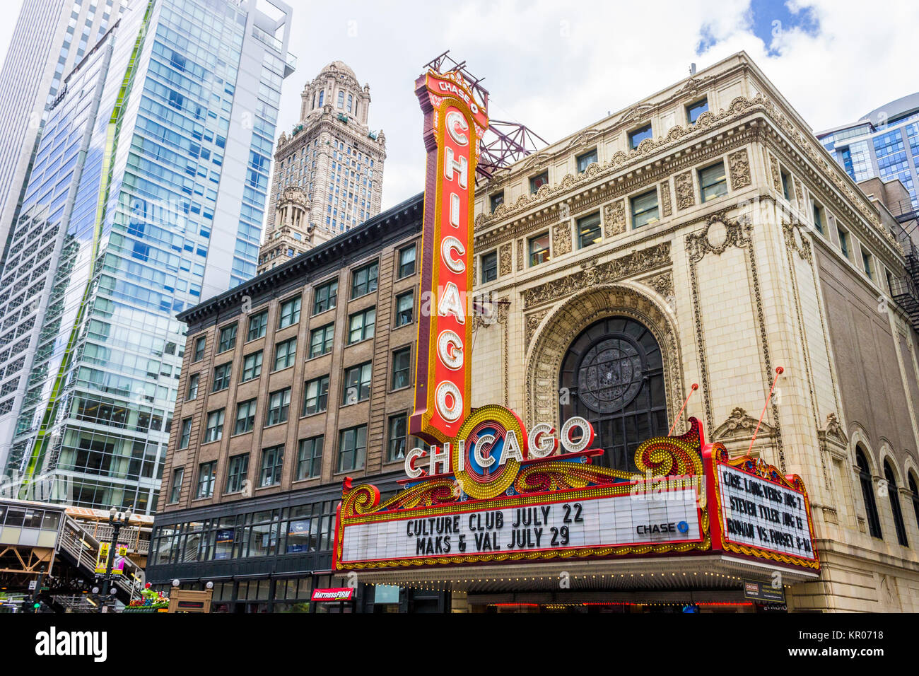 The Chicago Theatre, originally known as the Balaban and Katz Chicago ...