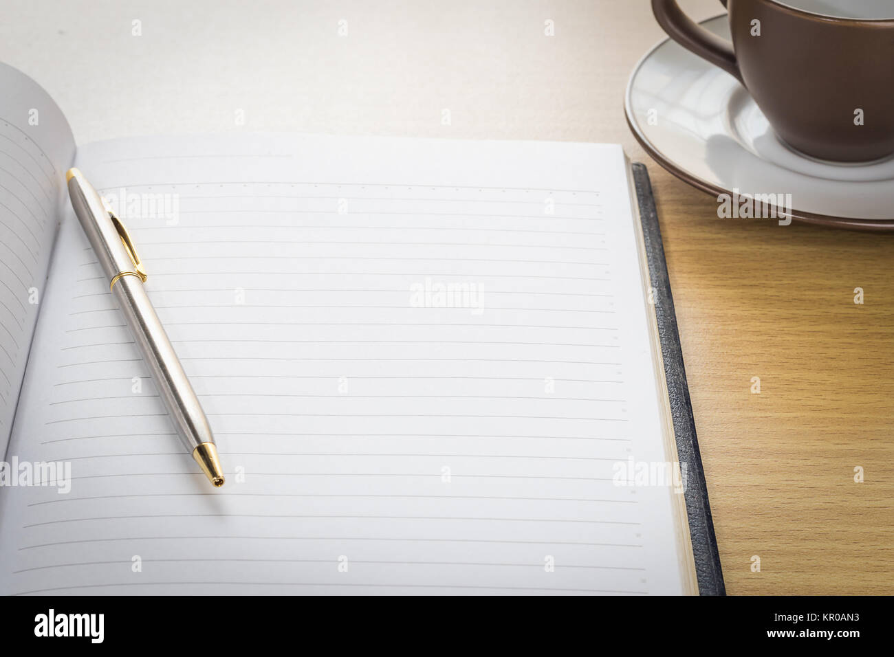 Pen and Notebook open blank page Stock Photo - Alamy