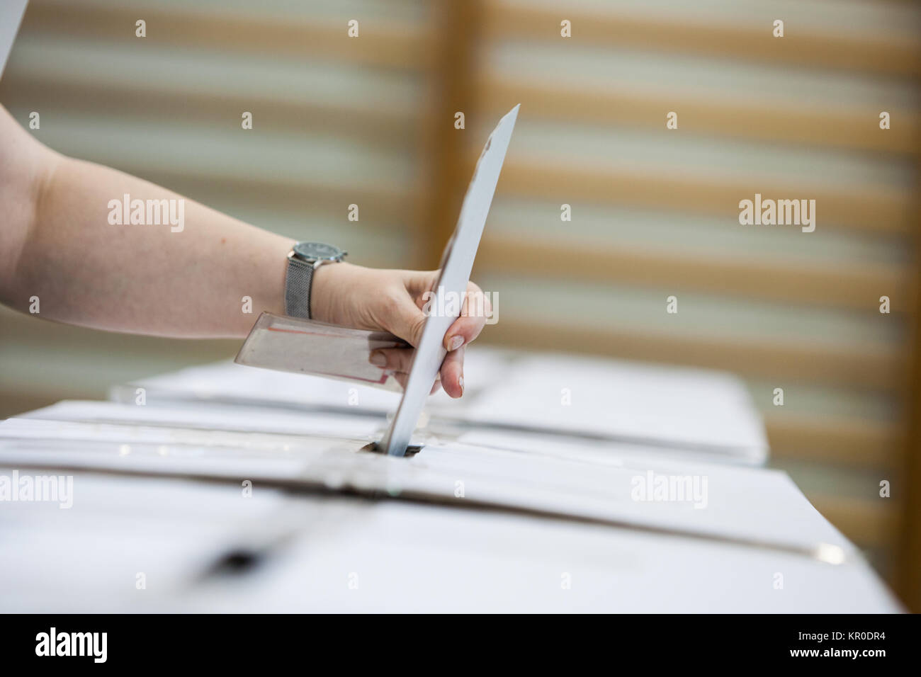 Voting hand detail hi-res stock photography and images - Alamy