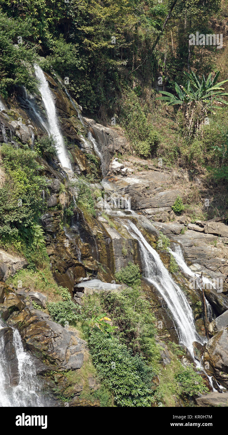 mae ya waterfall Stock Photo - Alamy