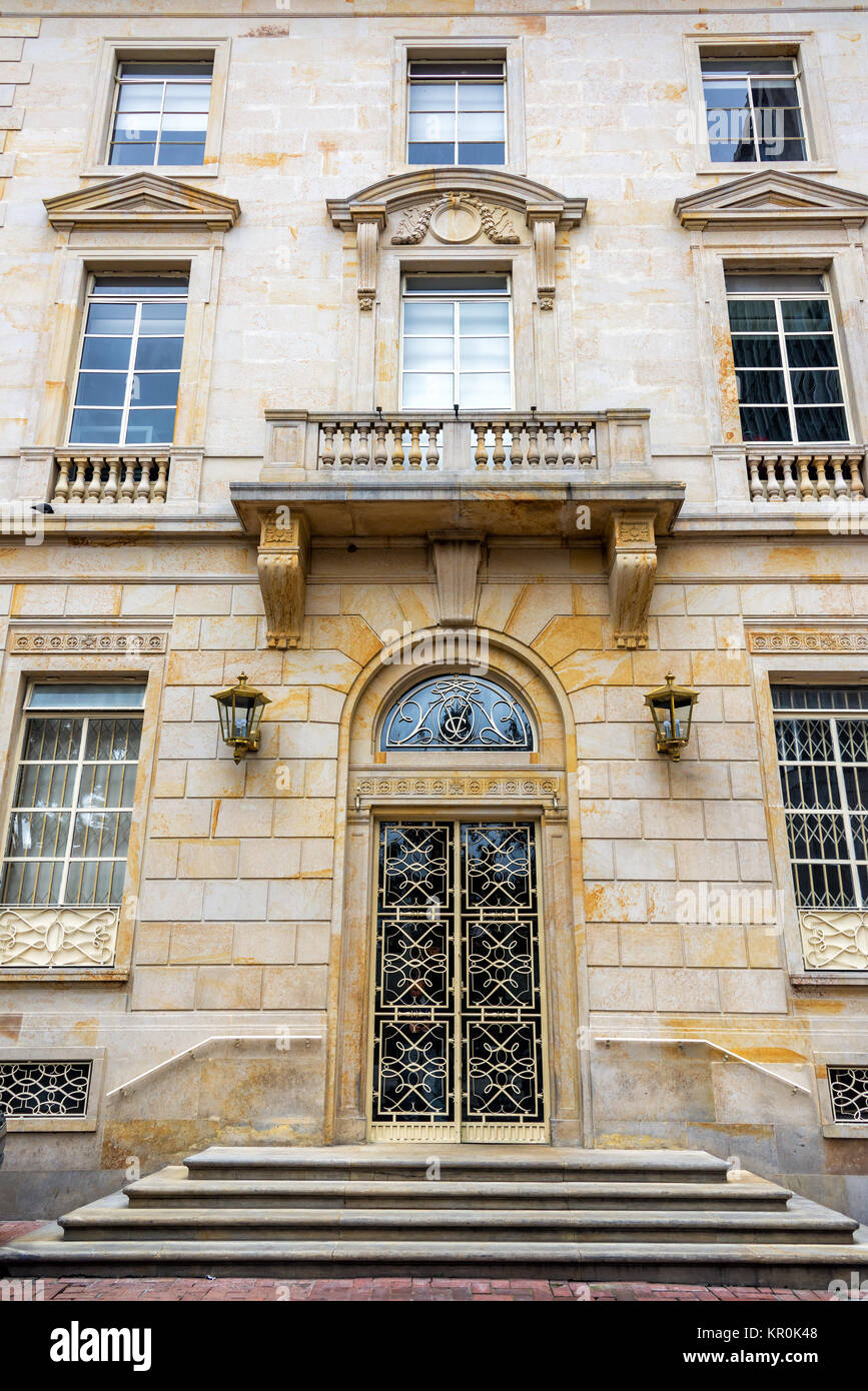 Historic Building Facade Stock Photo - Alamy