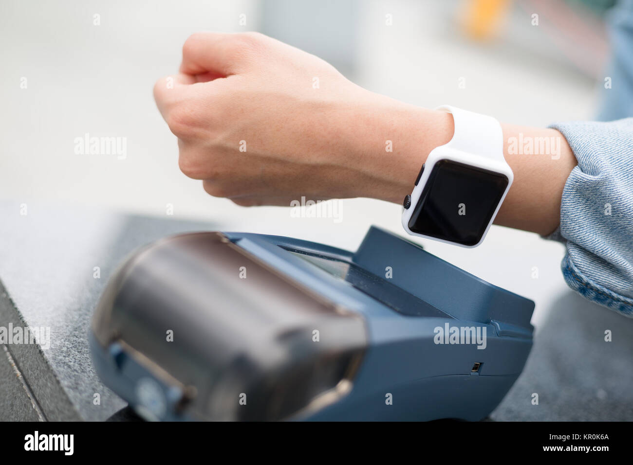 Female pay smart watch hi-res stock photography and images - Alamy