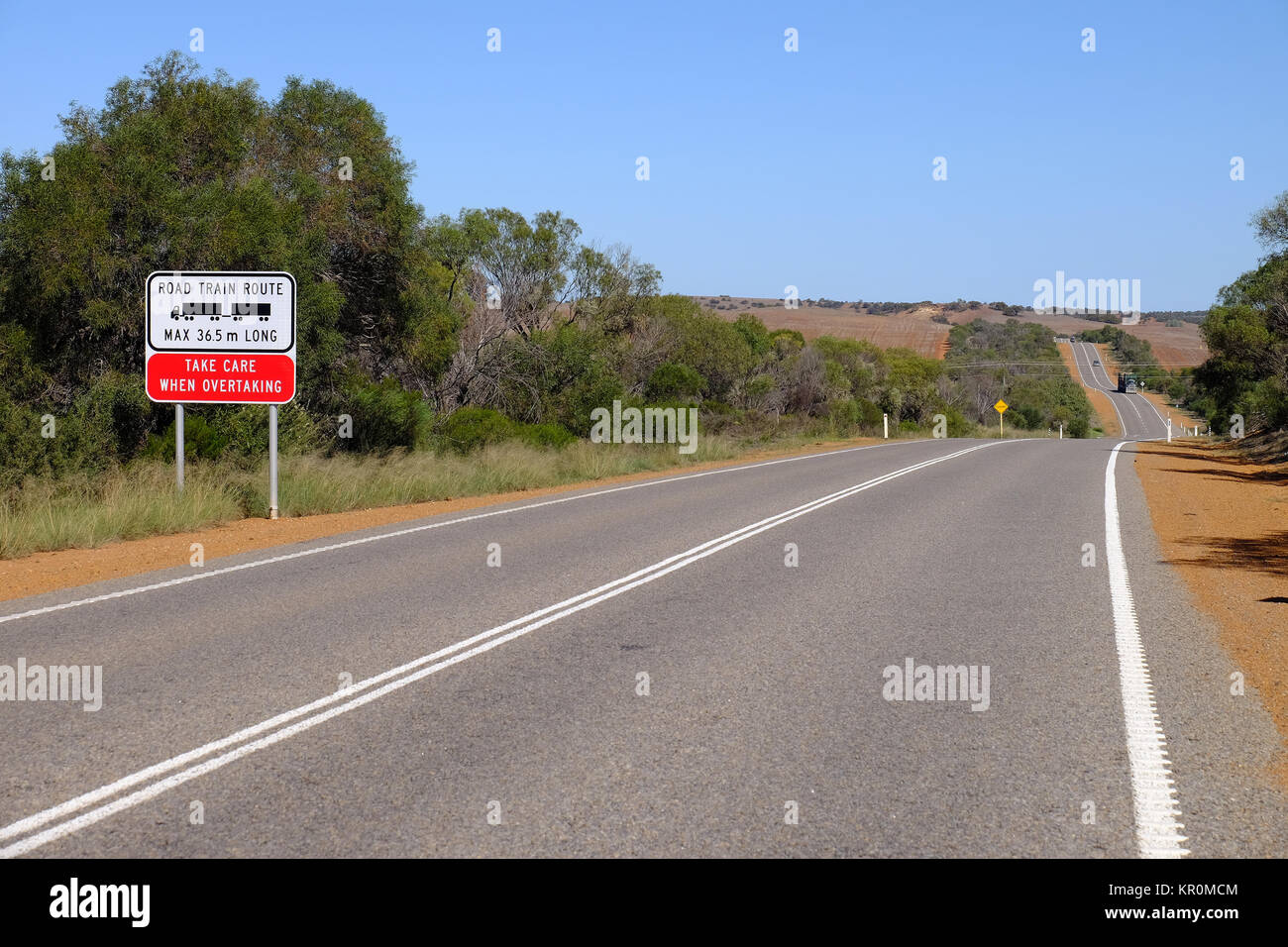 road in australia Stock Photo - Alamy