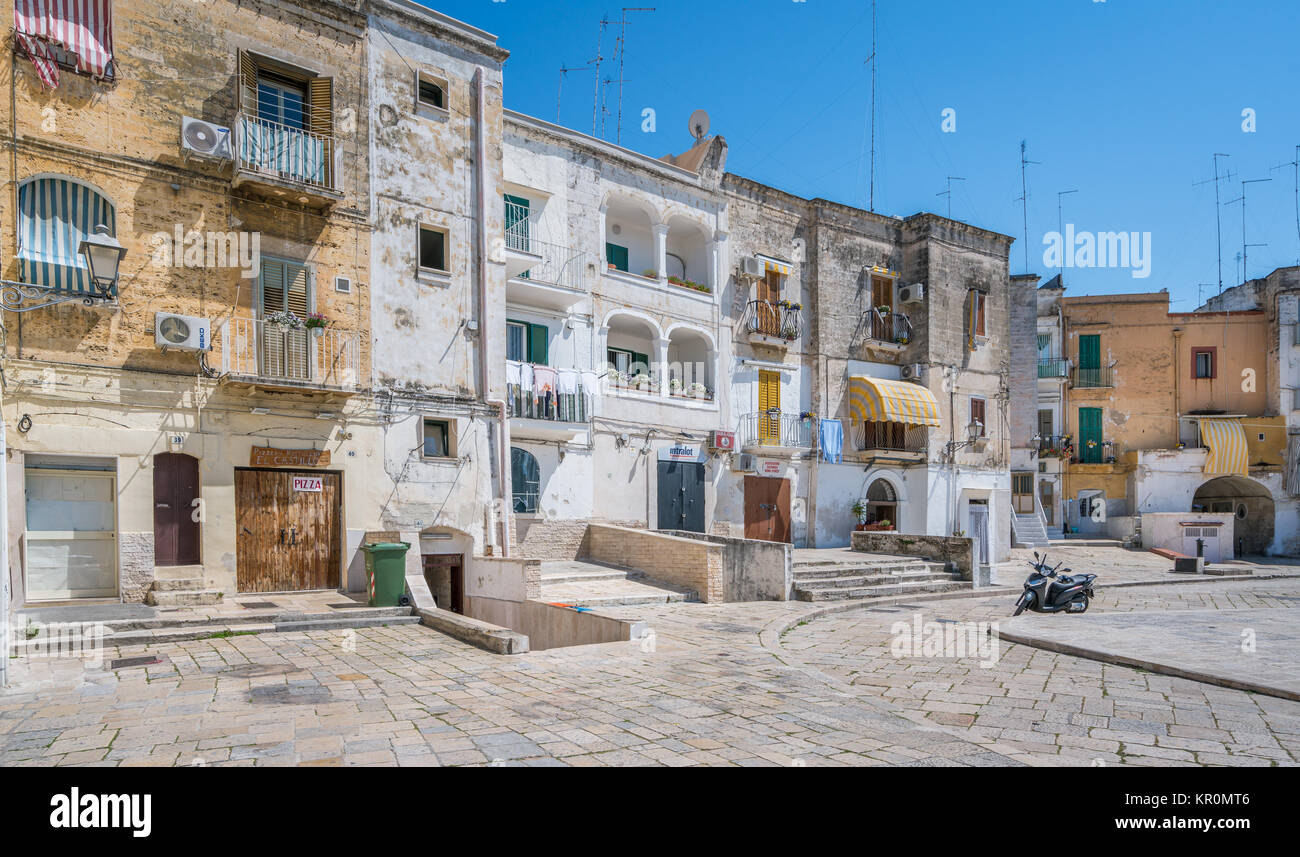 Old town in Bari, Puglia (Apulia), southern Italy Stock Photo - Alamy