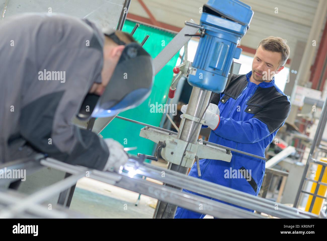 Two men department store hi-res stock photography and images - Alamy