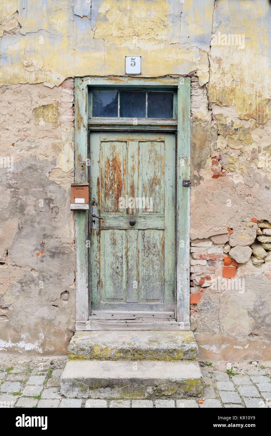 Abbruchobjekt hi-res stock photography and images - Alamy