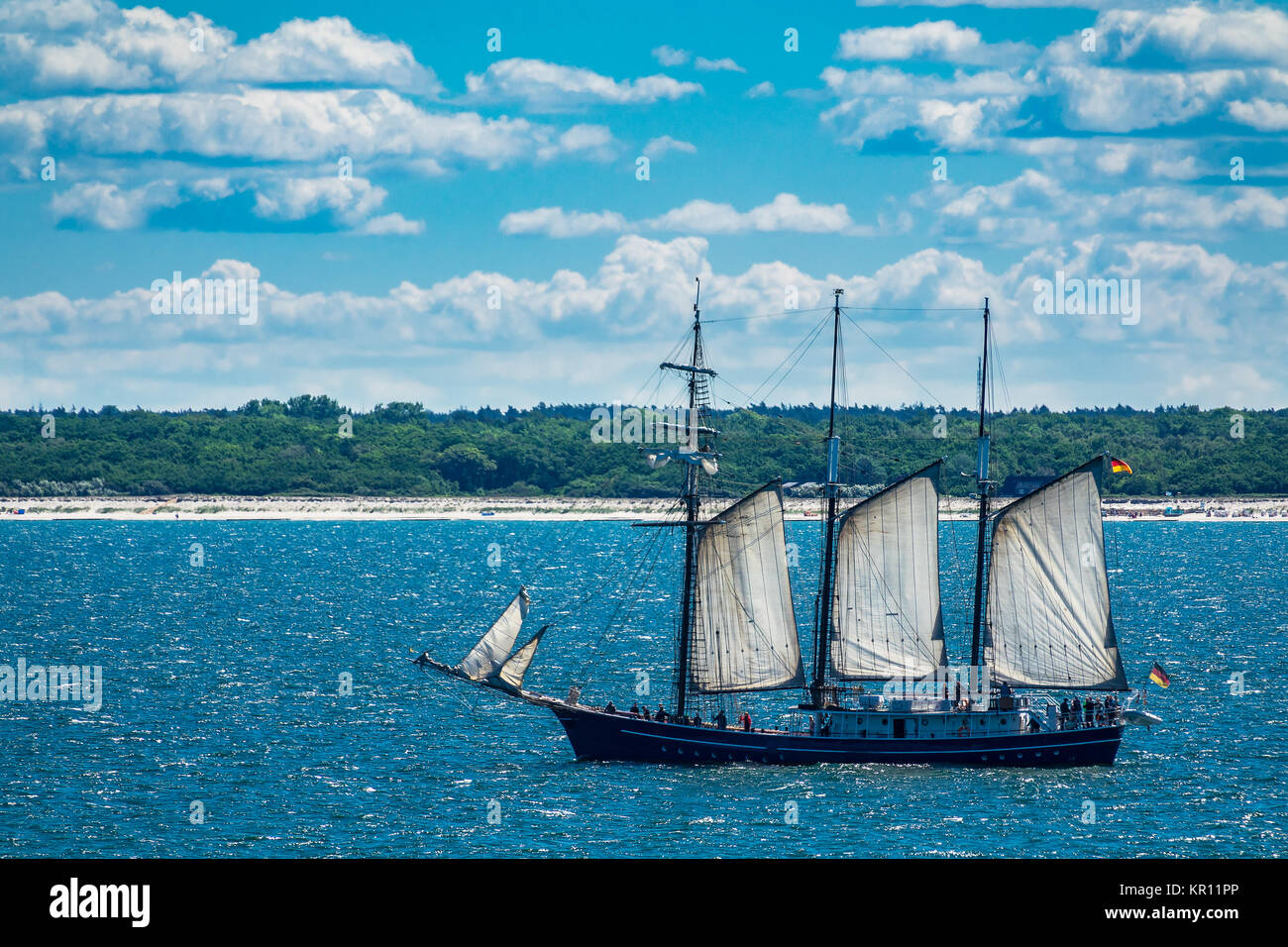 Ship sailing on waves hi-res stock photography and images - Alamy