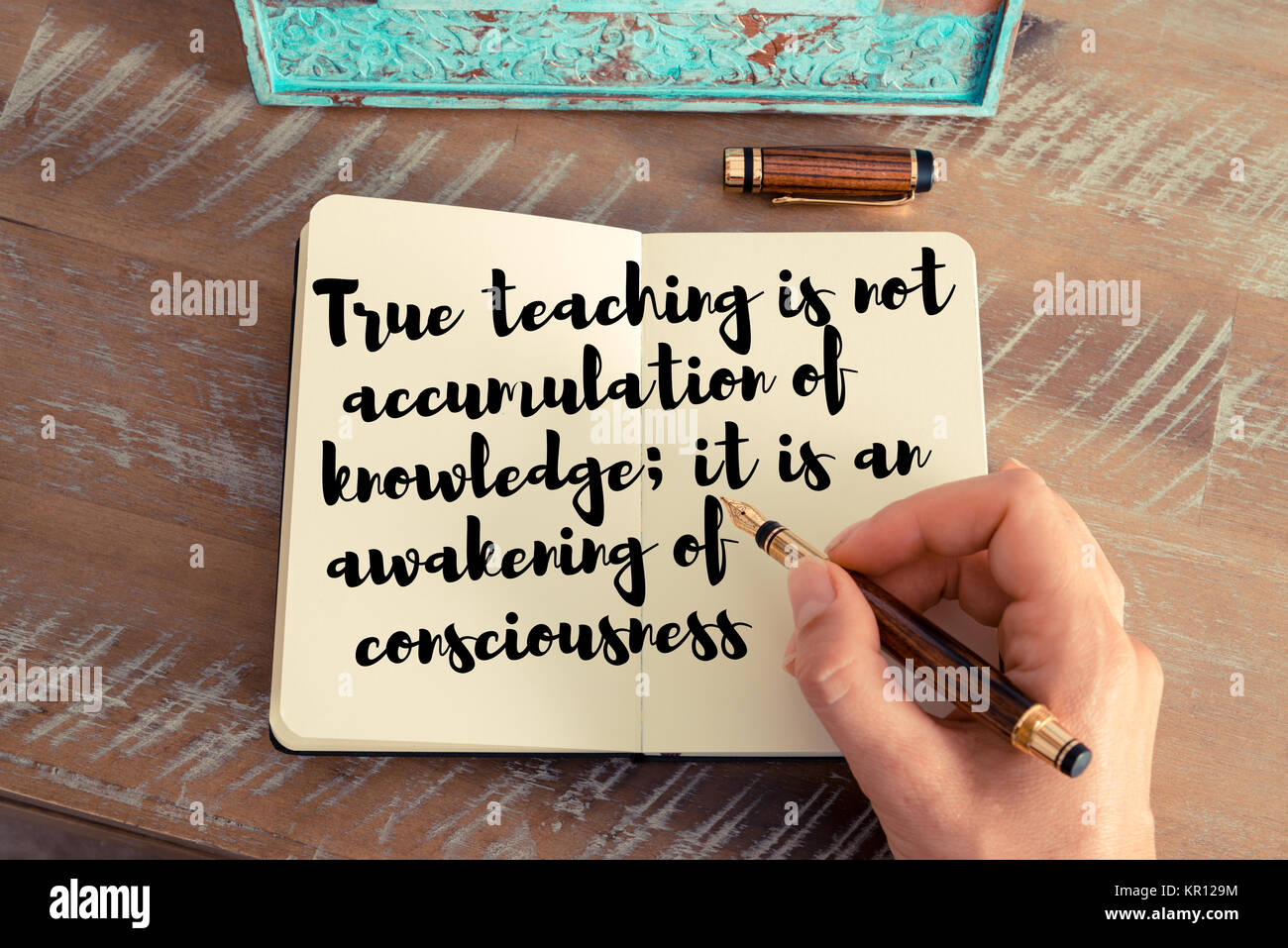 Handwritten quote as inspirational concept image Stock Photo - Alamy