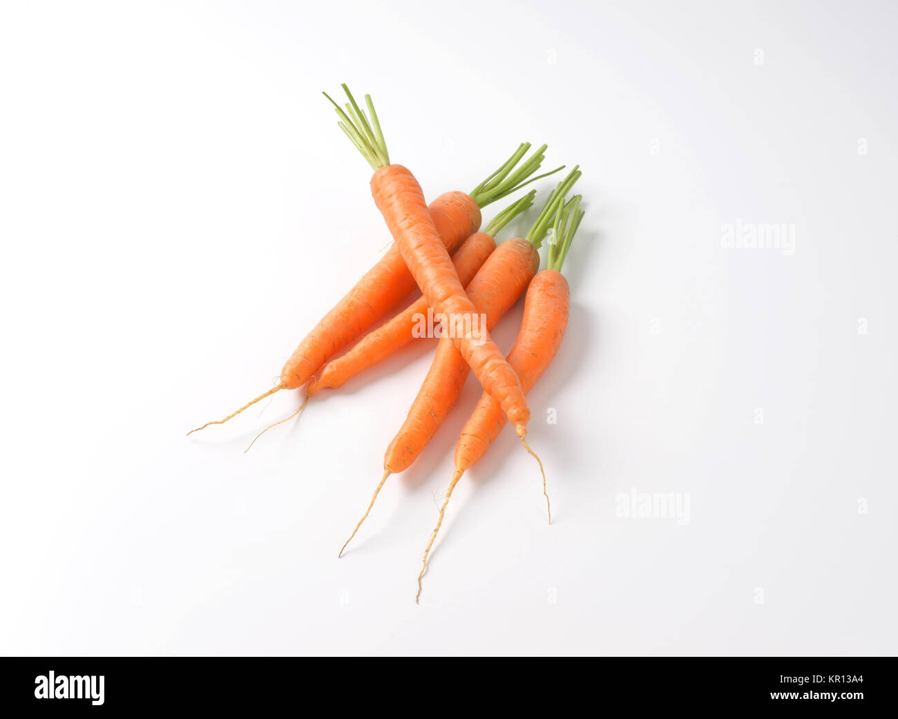 whole fresh carrots Stock Photo - Alamy