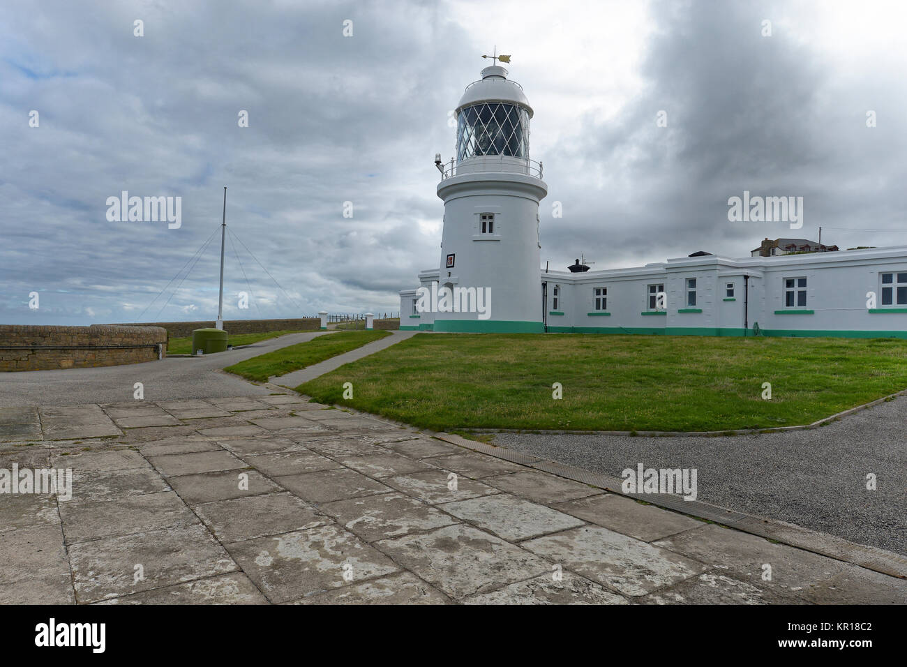 Pendeen Watch Lighthouse, Cornwall, England Stock Photo - Alamy