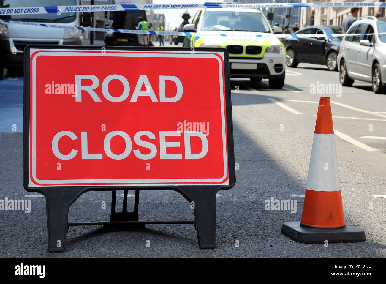 roadblock in london Stock Photo - Alamy