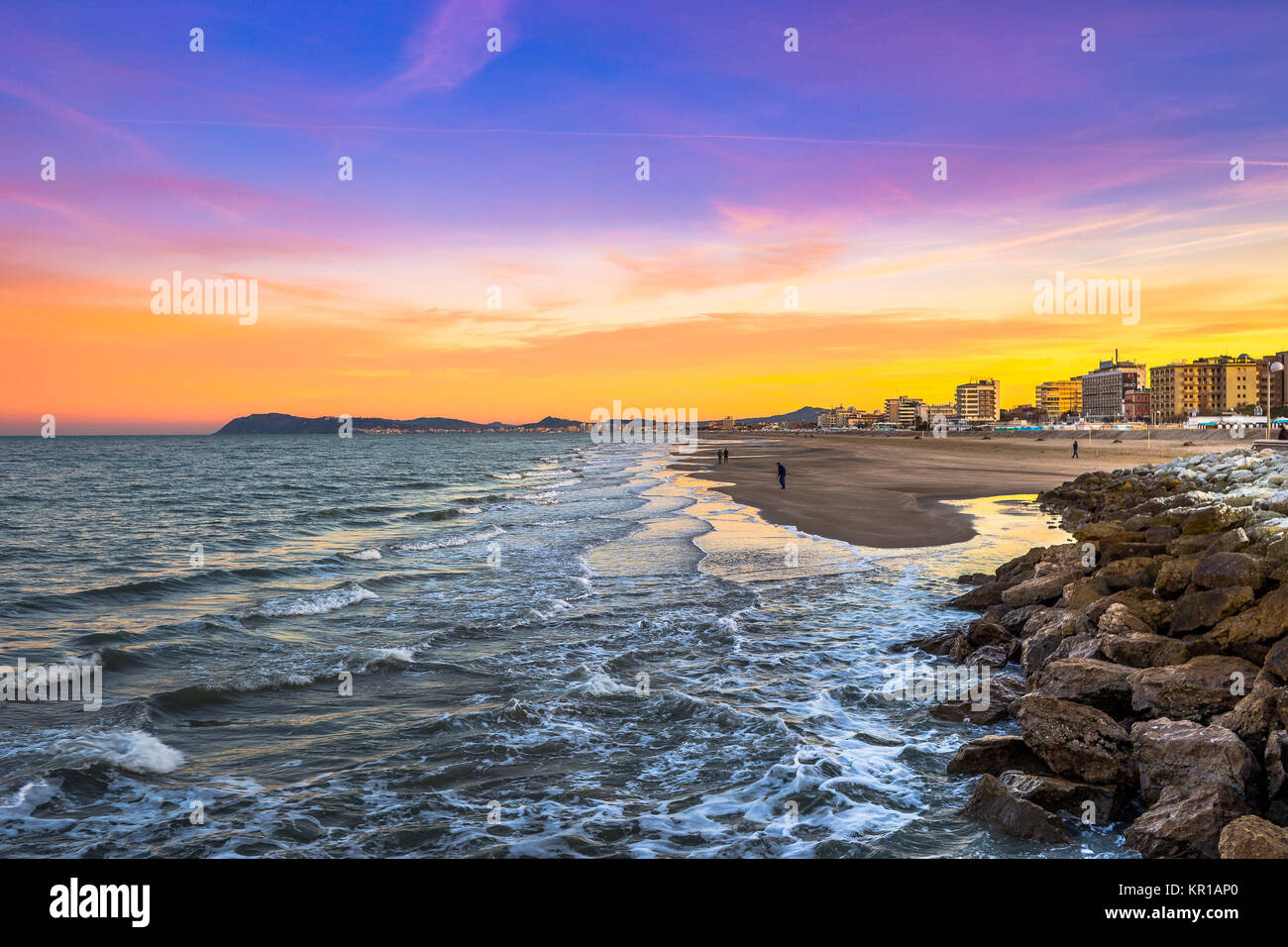 Rimini beach italy hi-res stock photography and images - Alamy