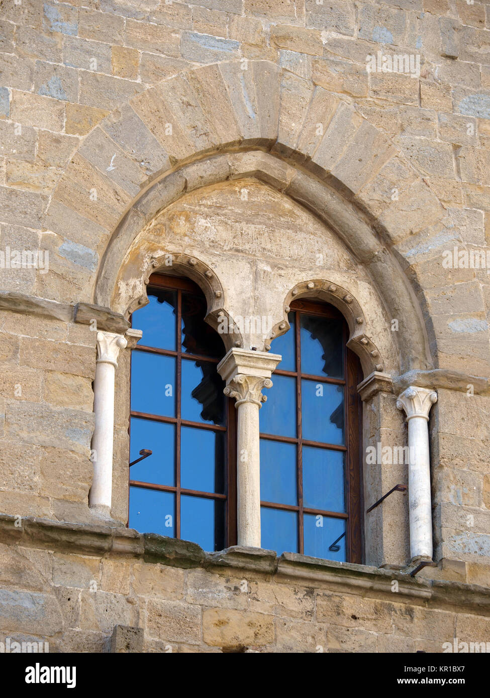 Beautiful ancient windows - Tuscany, Italy Stock Photo - Alamy