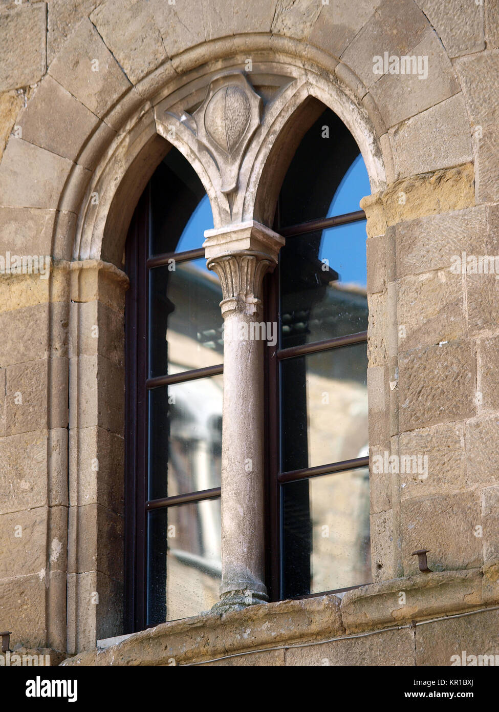 Beautiful ancient windows - Tuscany, Italy Stock Photo - Alamy