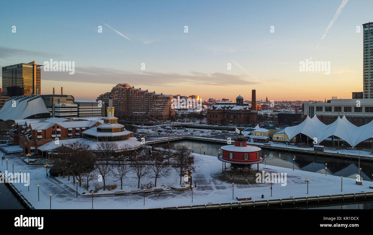 Baltimore, Maryland, USA; 16th December 2017: After a brief snowfall ...