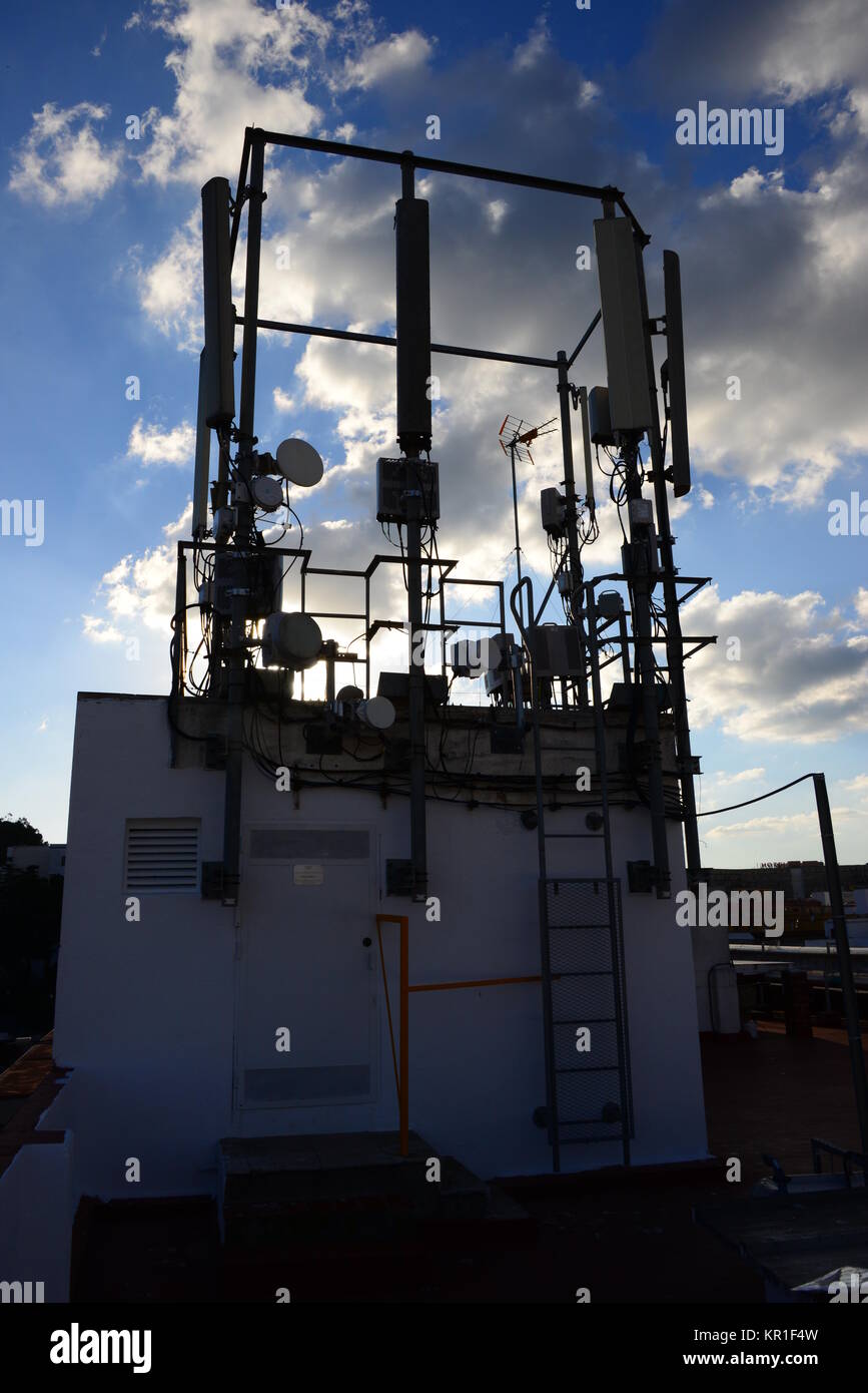 Mobile phone antenna,antenna,mobile phone,radiation,receiving,sending ...