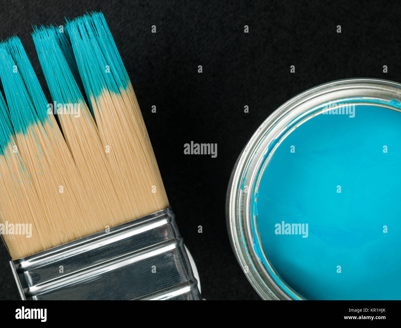 Tin can diy hi-res stock photography and images - Alamy