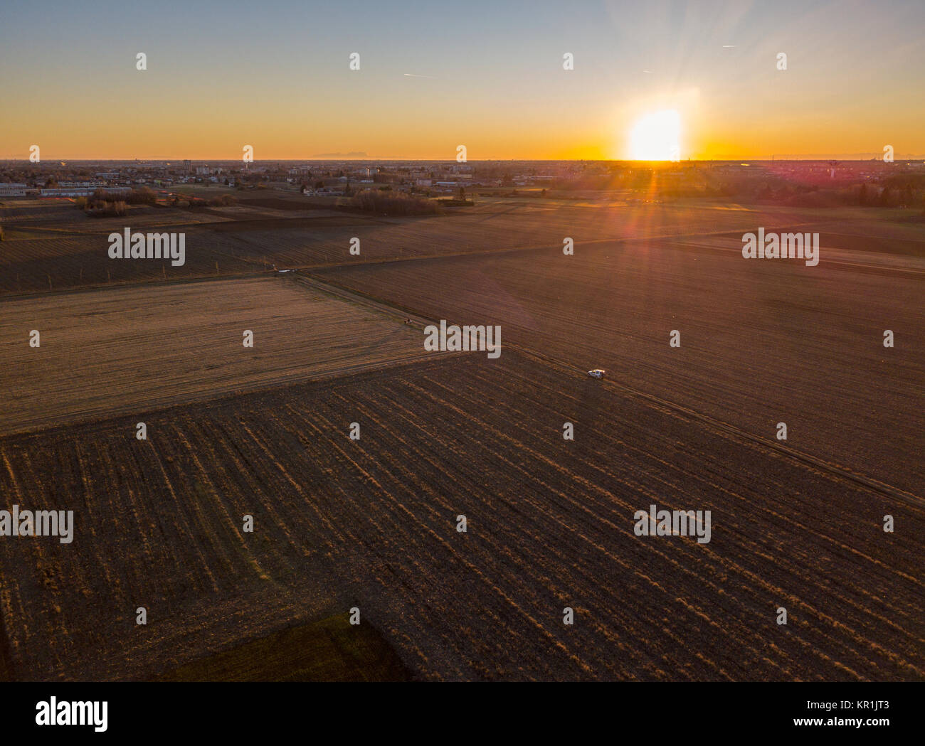 Street without car High Resolution Stock Photography and Images - Alamy