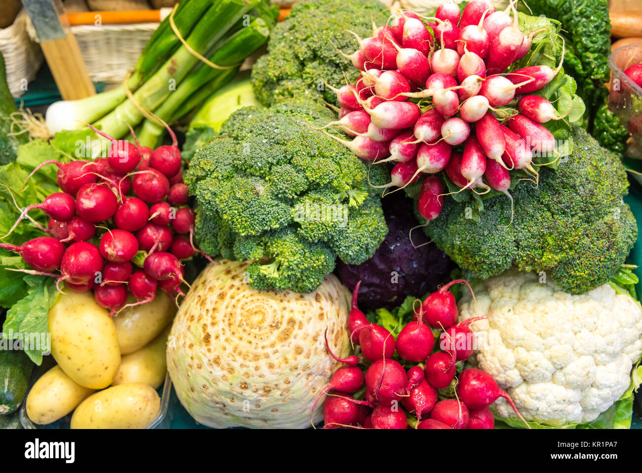 colorfully vegetable piles in a market Stock Photo - Alamy