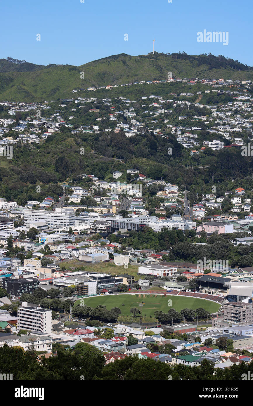 View from Mount Victoria Lookout, Wellington, North Island, New Zealand ...