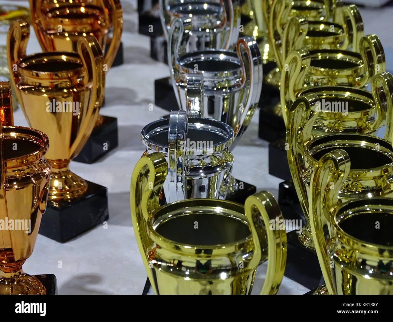 Silver and bronze trophy cups hi-res stock photography and images - Alamy