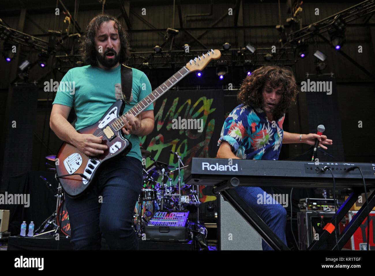 BOCA RATON - AUGUST 15: Alice Katz and Sam Martin of Youngblood Hawke ...