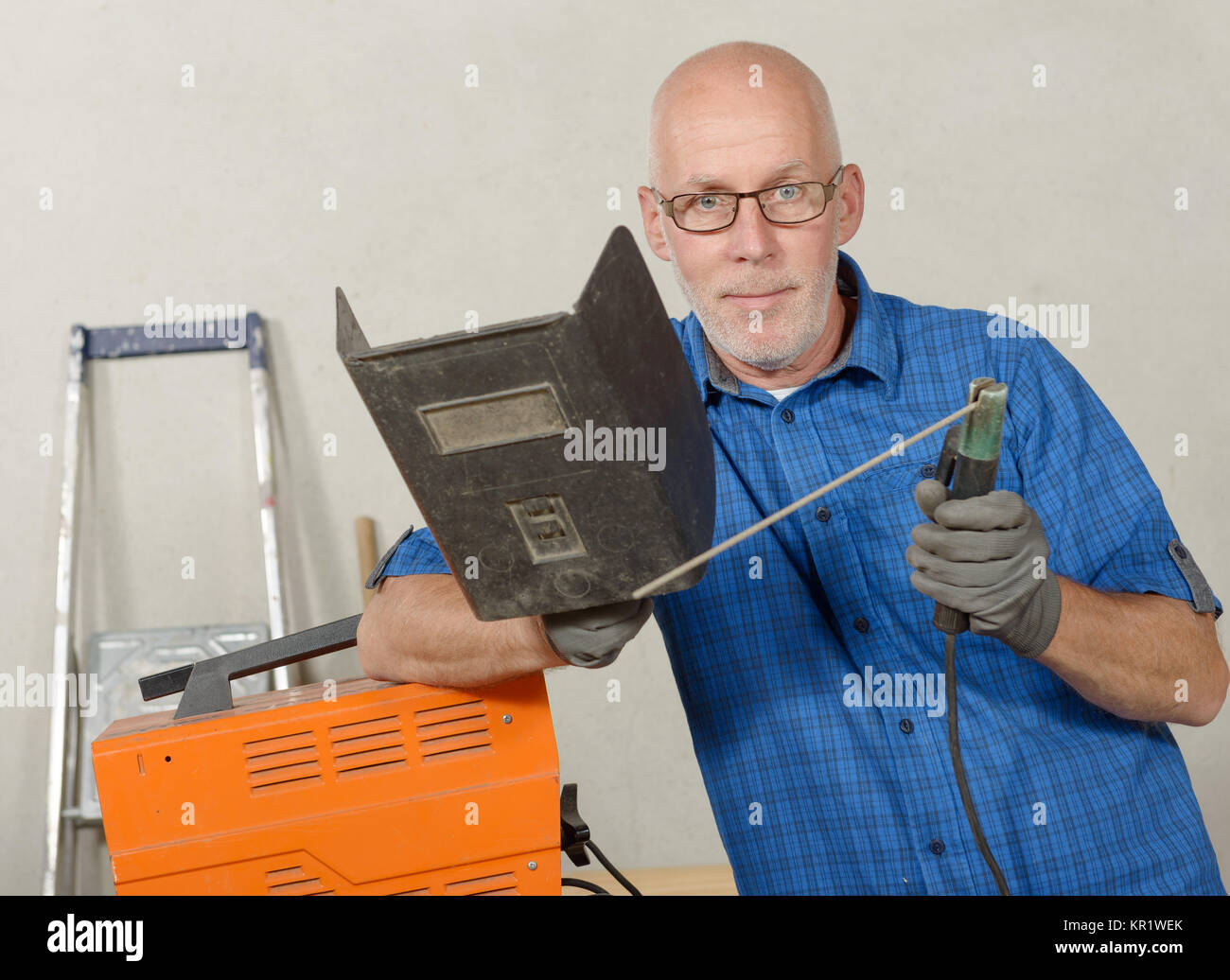 Welding station hi-res stock photography and images - Alamy