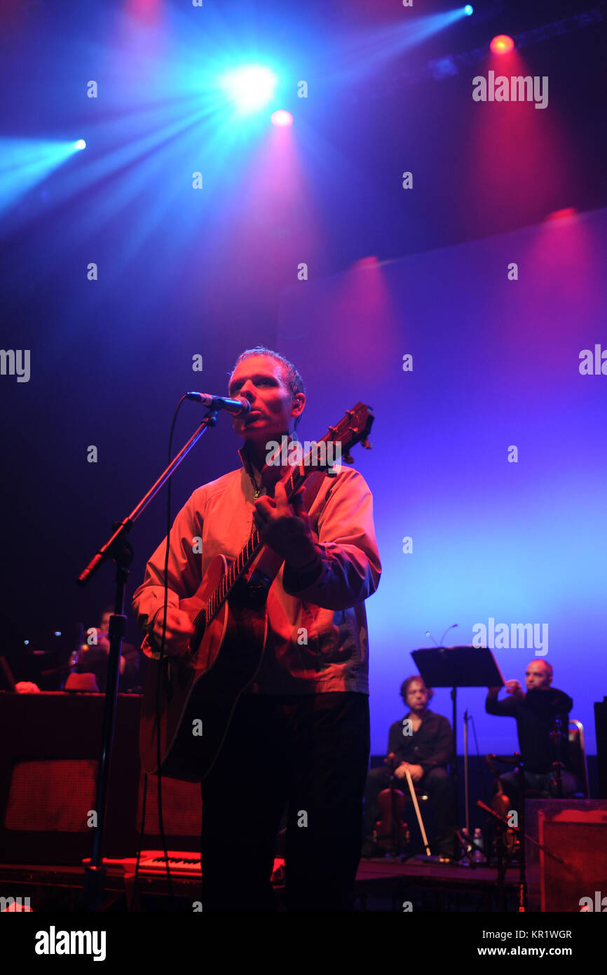 MIAMI BEACH, FL - SEPTEMBER 28: Mick Cooke, Richard Colburn, Bobby ...