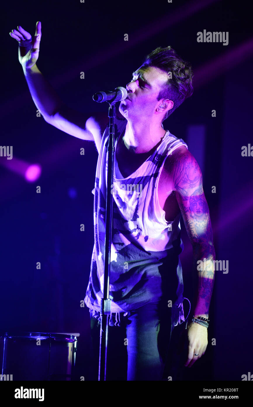 FORT LAUDERDALE FL - OCTOBER 23: James Adam and Zac Barnett of American ...
