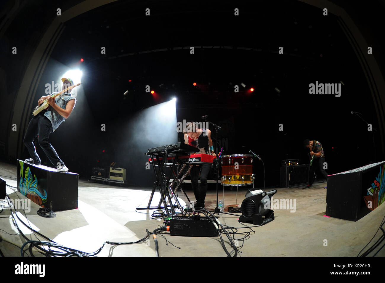 Kevin Ray Walk The Moon Girlfriend