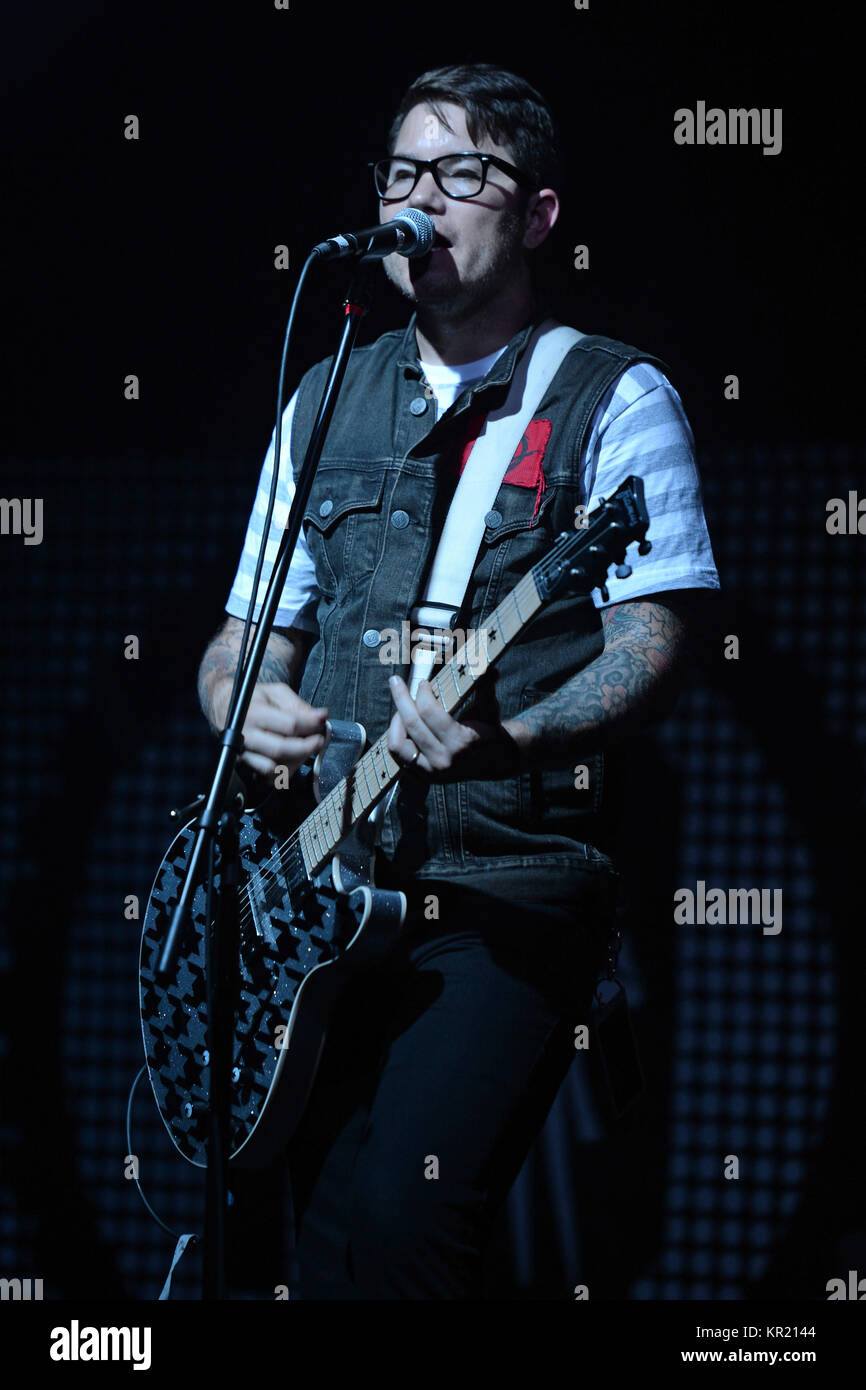 FORT LAUDERDALE FL - SEPTEMBER 22: J.T. Woodruff of Hawthorne Heights ...