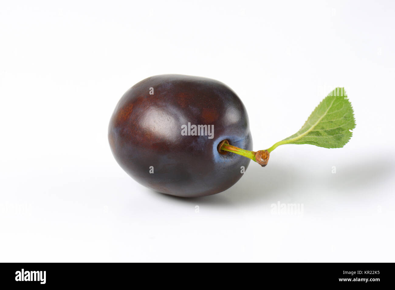 Edible plum hi-res stock photography and images - Alamy