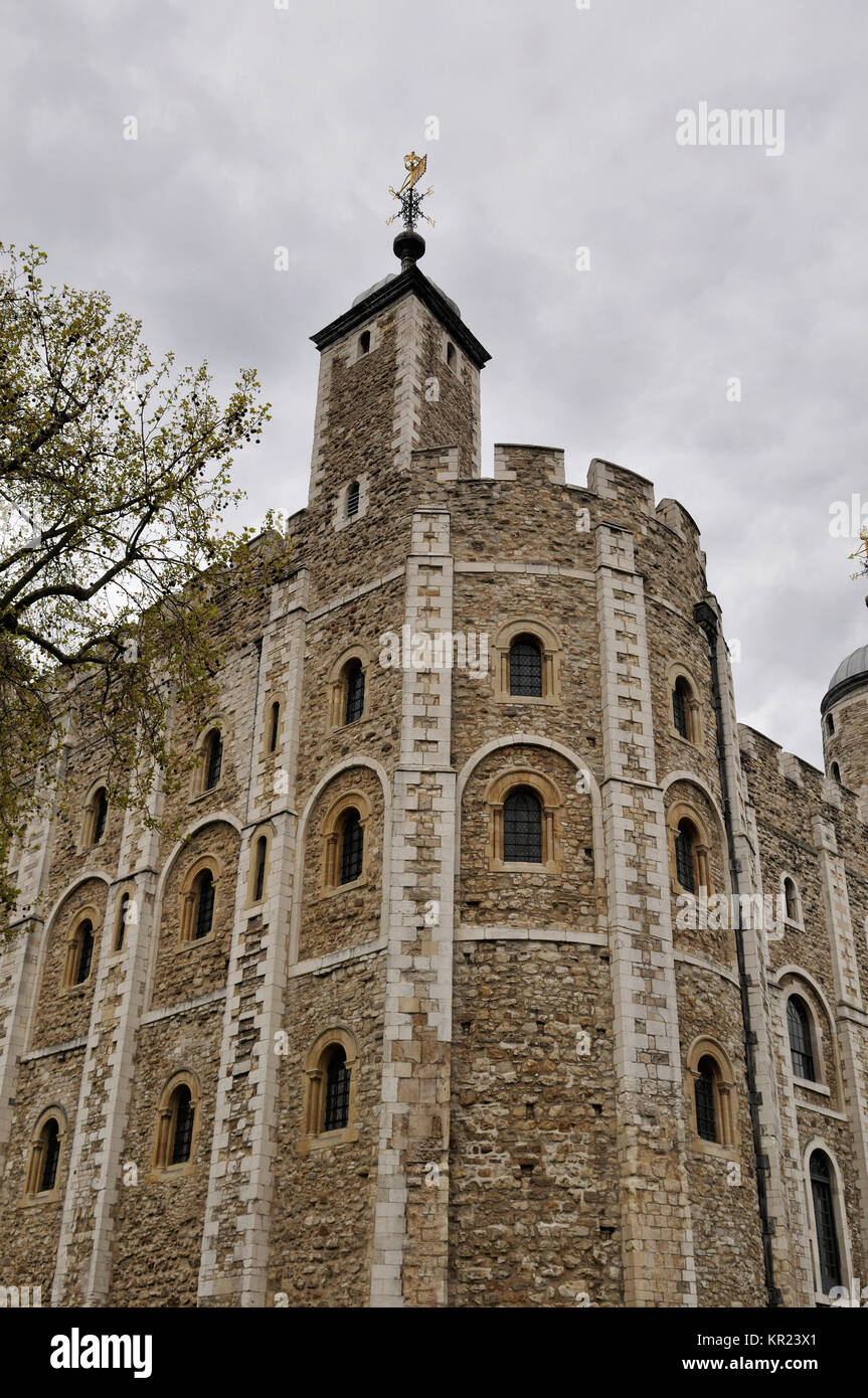 tower of london Stock Photo - Alamy