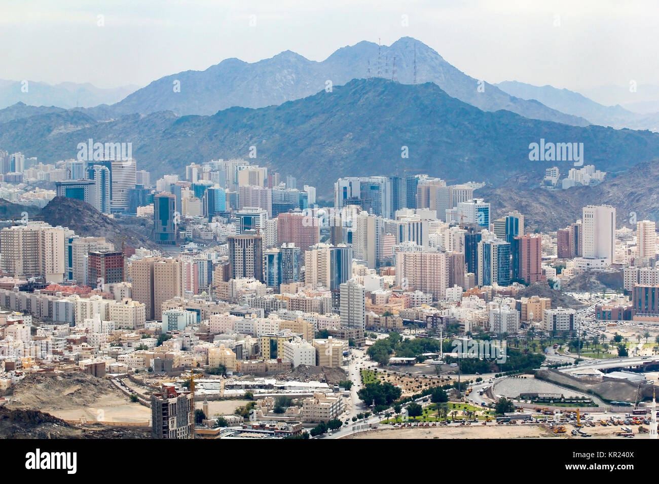 Mecca saudi arabia construction hi-res stock photography and images - Alamy