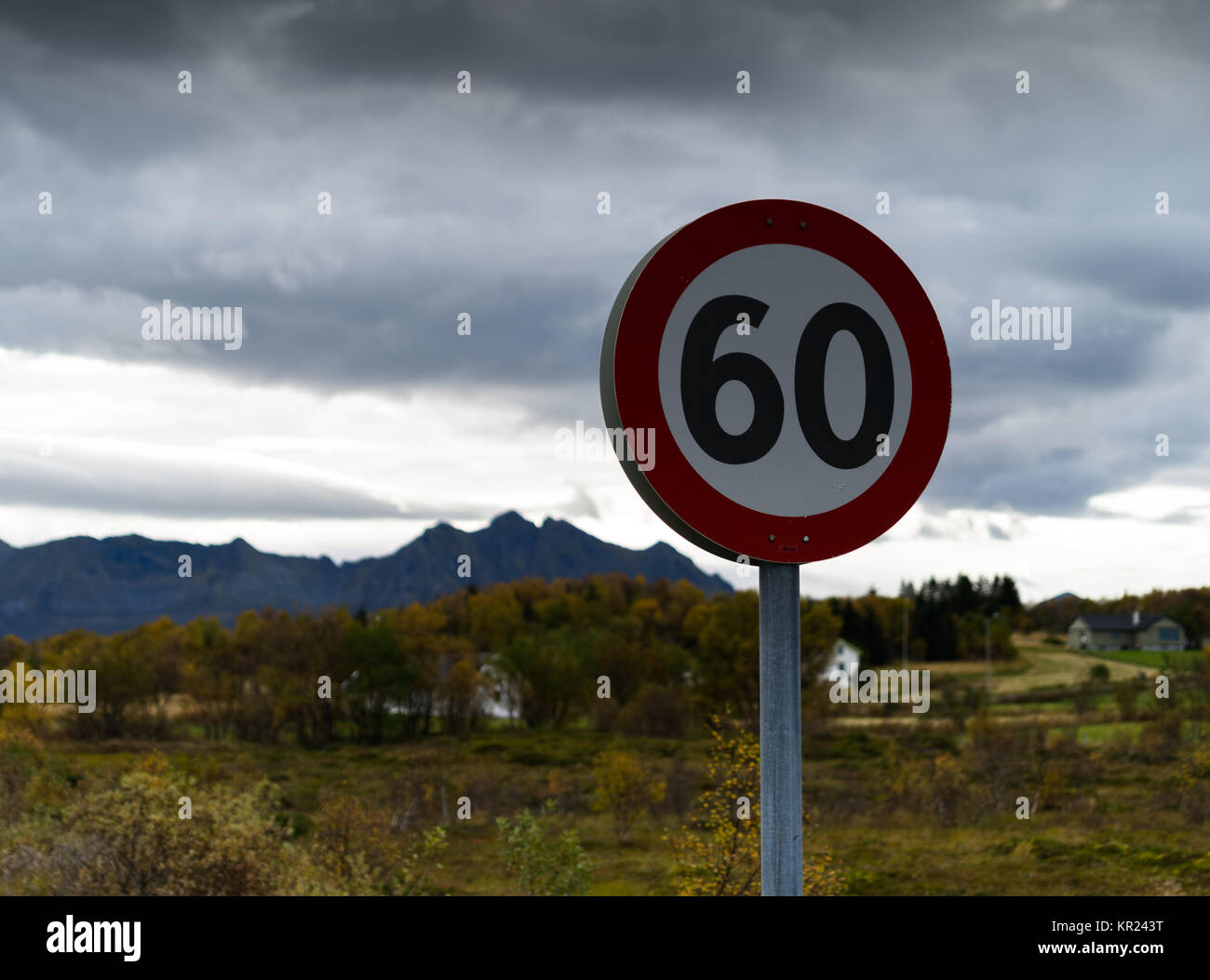 60 speed limit sign uk hi-res stock photography and images - Alamy