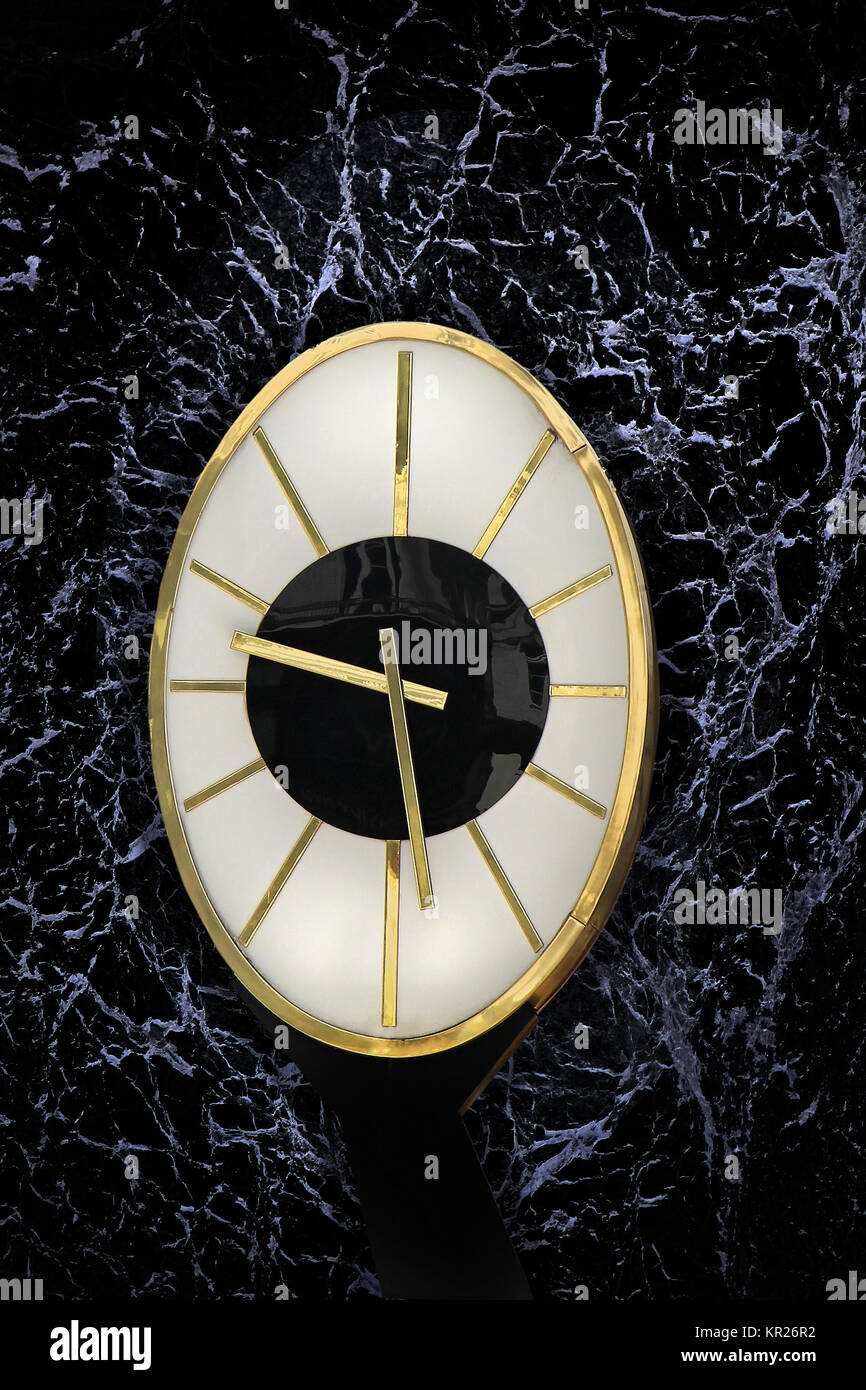 Dark time clock Stock Photo - Alamy
