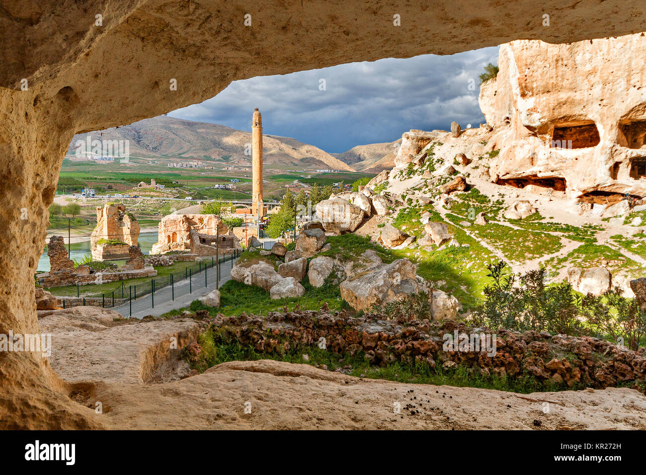 River tigris hi-res stock photography and images - Alamy