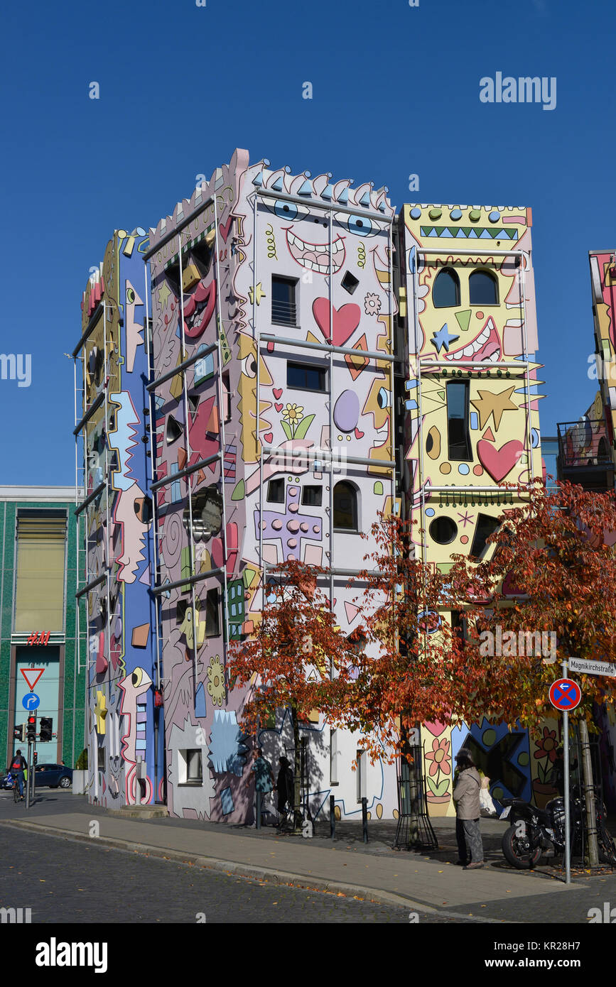 Happily Rizzi House, field court, Brunswick, Lower Saxony, Germany ...