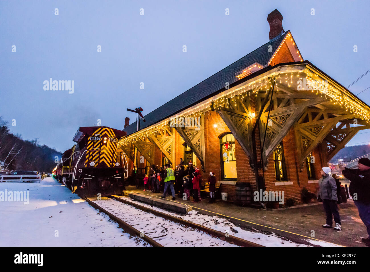 Northern Lights Limited The Railroad Museum of New England Thomaston ...
