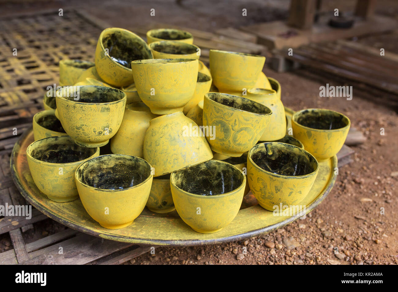 Myanmar lacquerware hi-res stock photography and images - Alamy