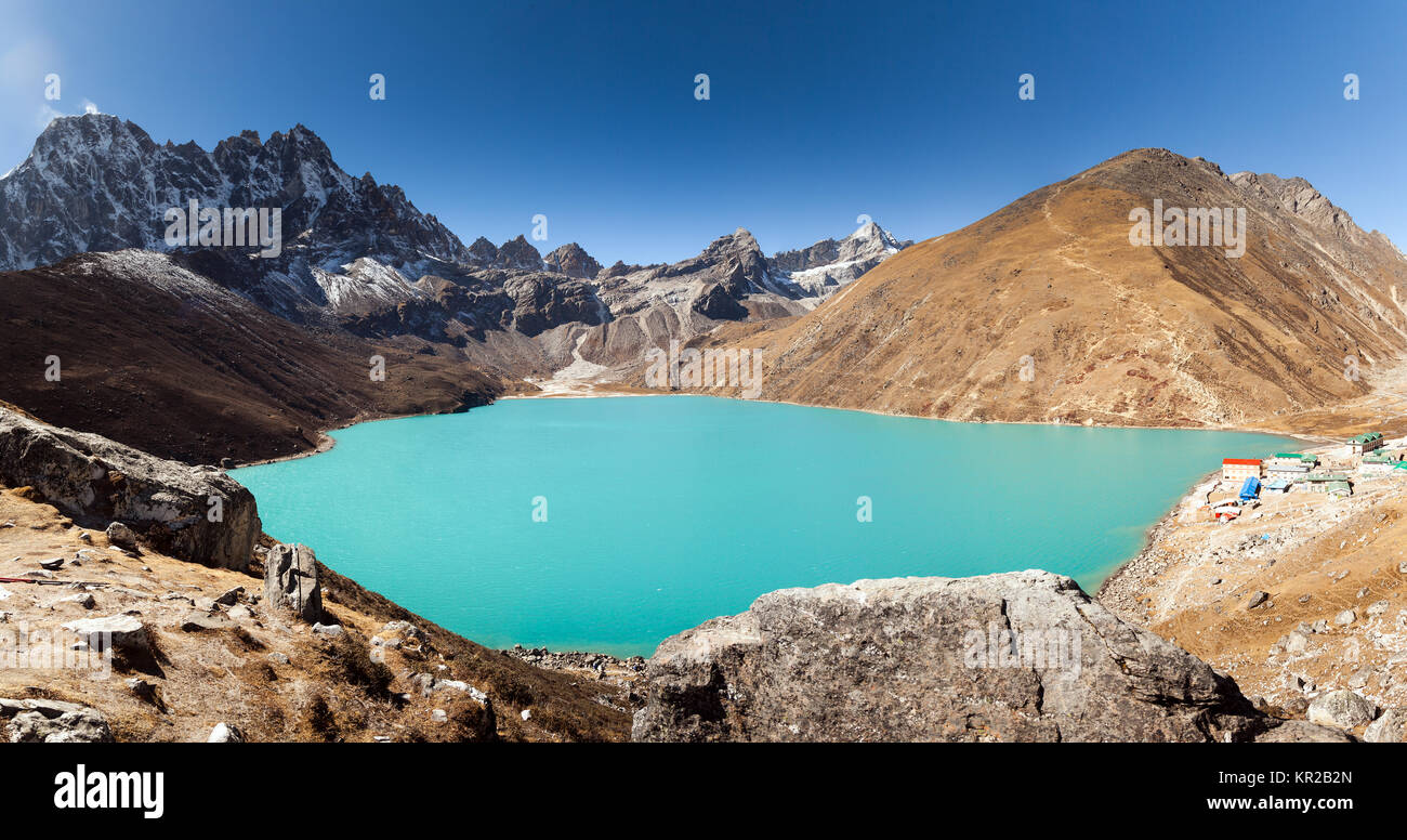 View to Gokyo, lake Dudh Pokhari, peak Gokyo Ri. Himalayas Stock Photo ...