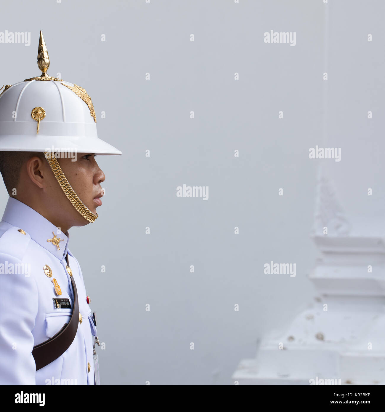 Thailand, Armed guards by the royal palace in Bangkok Stock Photo - Alamy