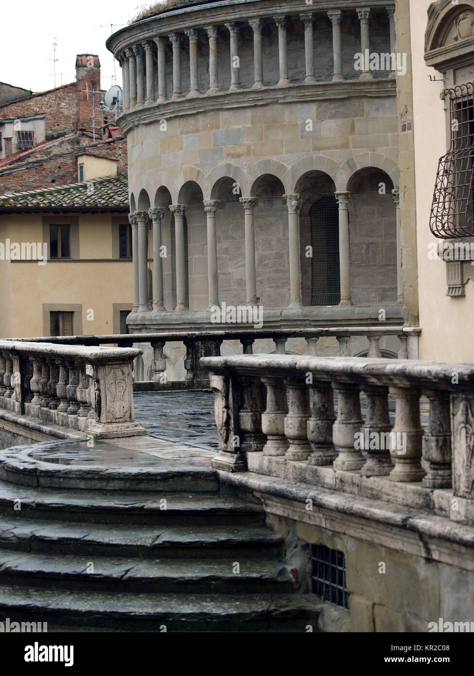 Arezzo - Romanesque Apse of Santa Maria della Pieve in Piazza Grande ...