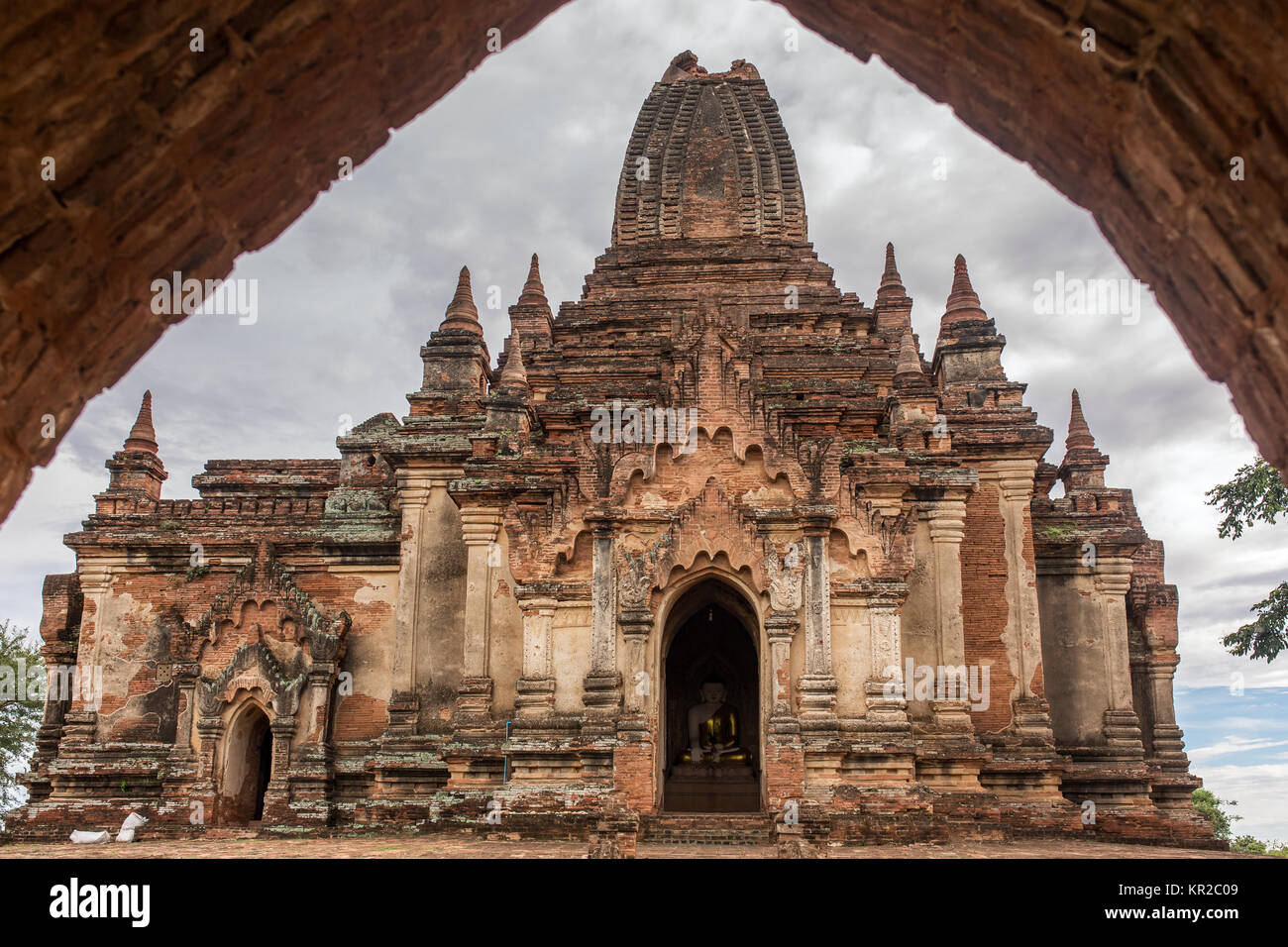 Ancient temple in Bagan, Myanmar Stock Photo - Alamy