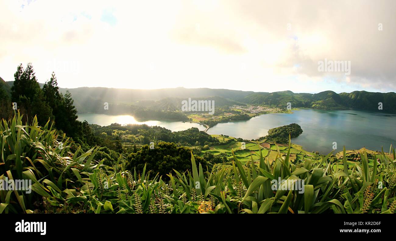 Small lake in azores hi-res stock photography and images - Alamy